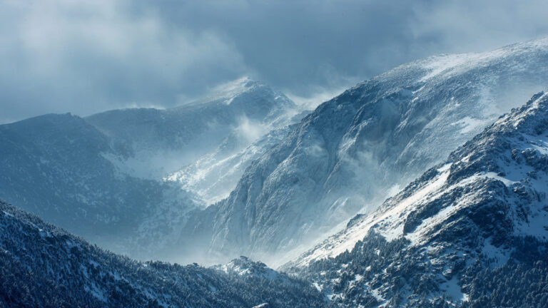 Did the Aloadae Giants Successfully Stack Mountains?